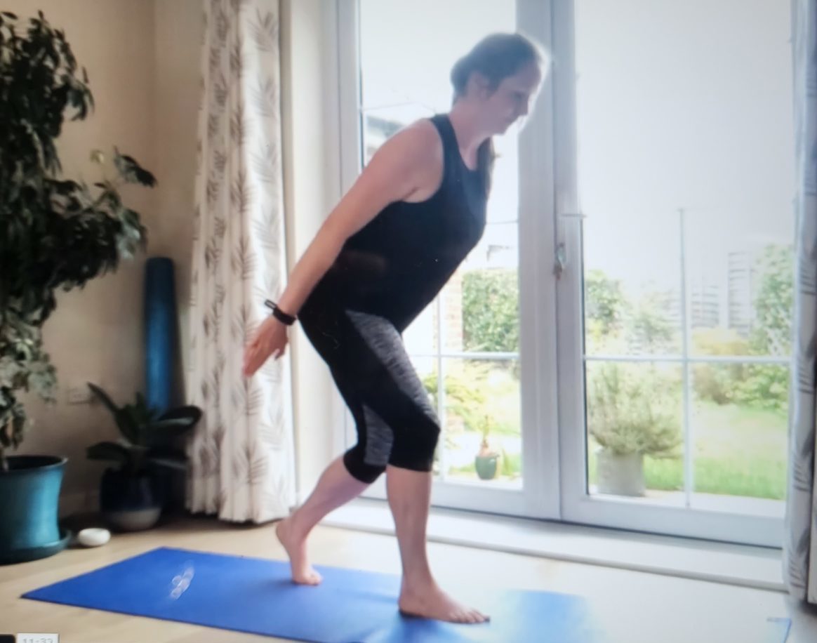 10 minutes of Standing Balance - Pilates Evolved